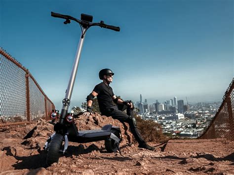 A Guide To Different Types Of Scooter Accelerators Isinwheel