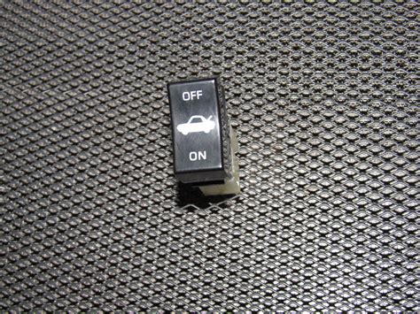 03 04 Infiniti G35 Oem Trunk Release Switch