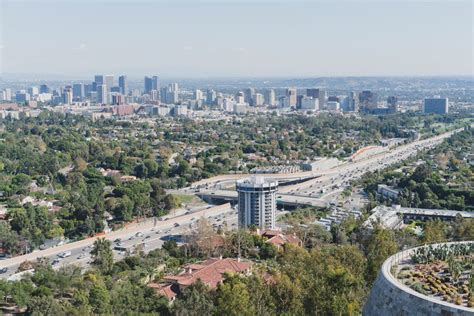 Brentwood LA Neighborhood Guide Compass