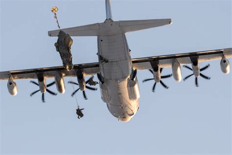 Dvids Images Army Paratroopers And Marine Corps Aviators Conduct