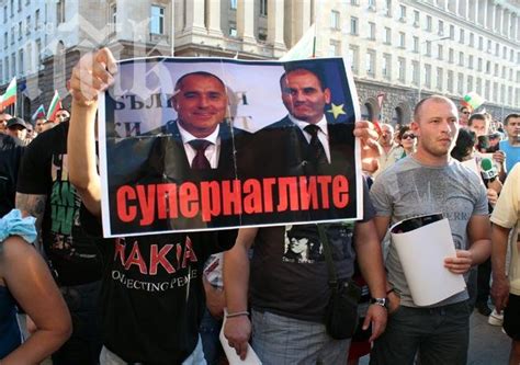 Борисов спешно търси мотив за връщане на ГЕРБ в парламента Информационна агенция ПИК