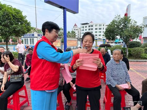 江西兴国：抵制高价彩礼 弘扬婚俗新风 极目新闻