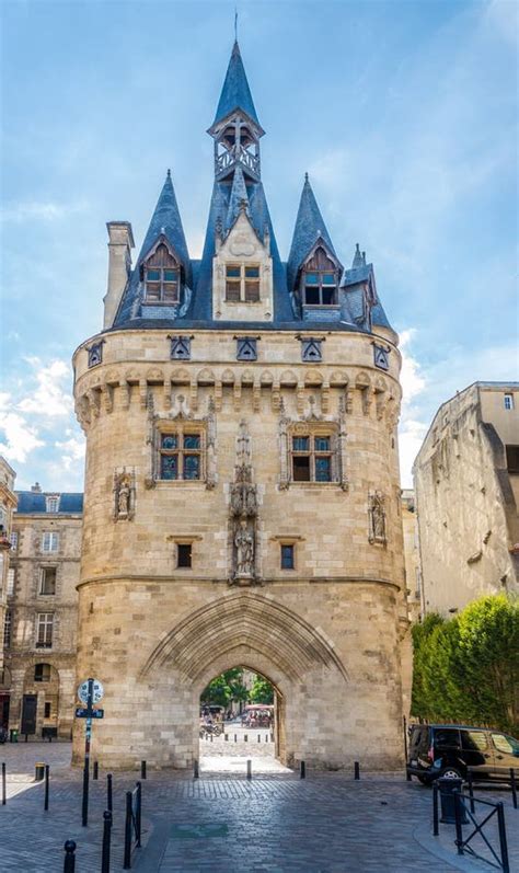 Porte Cailhau Gate Bordeaux France Stock Image Image Of Bordeaux