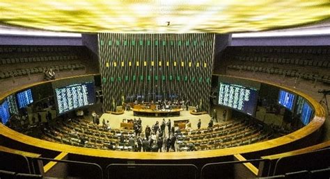 Comissão discute campanha contra compartilhamento de nudez infantil