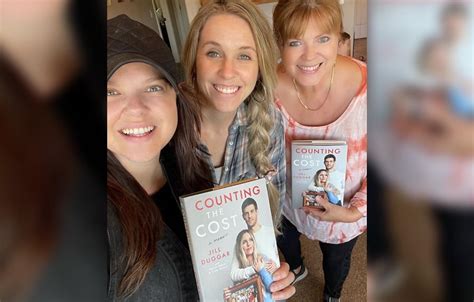 Chelsea Handler Sandra Bullock Unblurred Chelsea Handler Sandra Bullock Unblurred