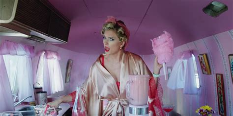 Taylor Swifts You Need To Calm Down Music Video Is Full Of Food Moments