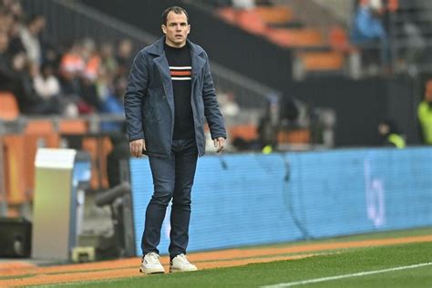 Mercato Fc Lorient Régis Le Bris Espère Au Moins Sept Départs Cet