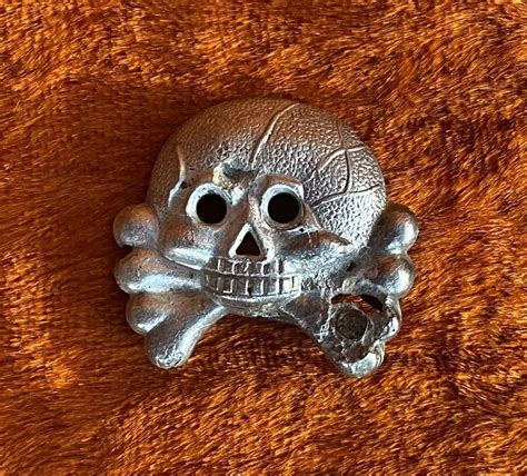 Мертвая голова Waffen SS Totenkopf - Антикварный магазин "Славная Эпоха"