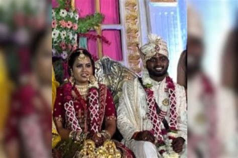 नेमाराम ने बेटे डॉ पुरुषोत्तम की शादी में 1 रुपया नारियल लेकर समाज में
