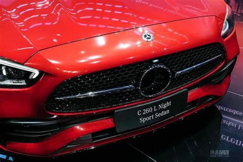 New Mercedes Benz C Class L Is Like A Mini Maybach For China Carscoops