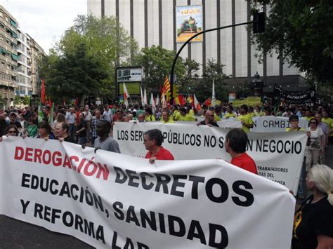 Marcha En Defensa De Lo Público Imágenes