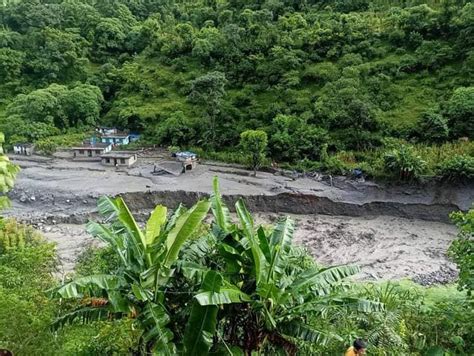 दार्चुलामा बाढी पहिरो पाँच जनाको मृत्यु सात जना अझै बेपत्ता