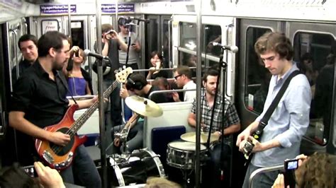Doigter Dans Le Metro Languagefr ~ Les Touristes Cibles Favorites Des