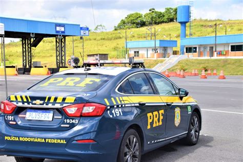 Homem compra carro roubado e acaba detido pela PRF em Jequié BA