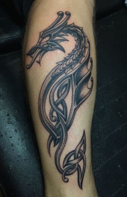 Tatuajes de dragones realistas los mejores diseños y sus impactantes significados