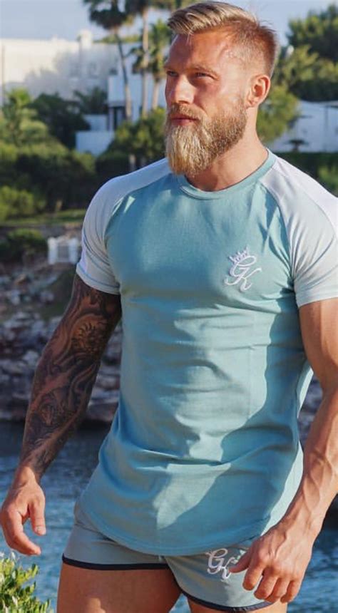 Viking Men Viking Beard Beard Styles For Men Hair And Beard Styles