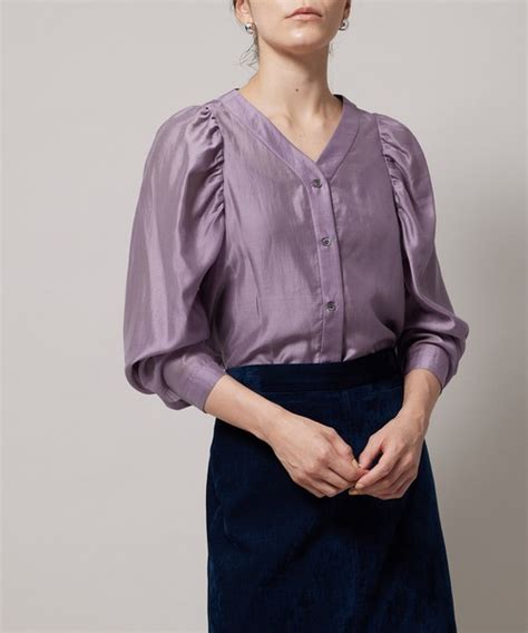 Rope（ロペ）の「パフスリーブグロッシーブラウス（シャツブラウス）」 Wear