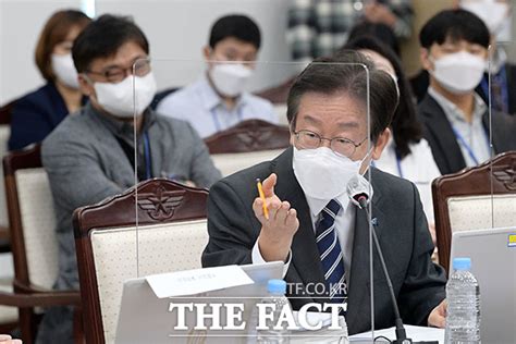 국정감사 나선 이재명 대통령실 이전 문제역사가 평가할 것 Tf사진관 포토 기사 더팩트