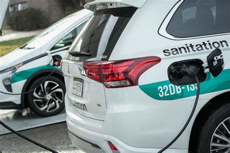 紐約市電動公務車再換925輛 增315充電樁 社區新聞 紐約 世界新聞網