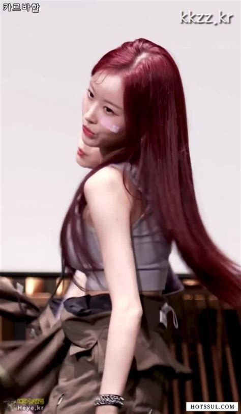 묵직한 크롭나시 퀸즈아이 나린 움짤