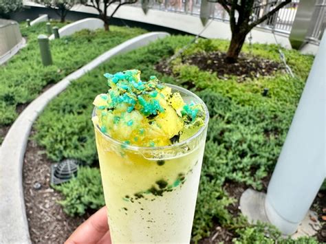 Review New Piña Colada Slushy At Energy Bytes Snack Stand In Magic