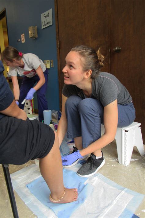 Full Life Care UW Nursing Students Team Up For Wellness