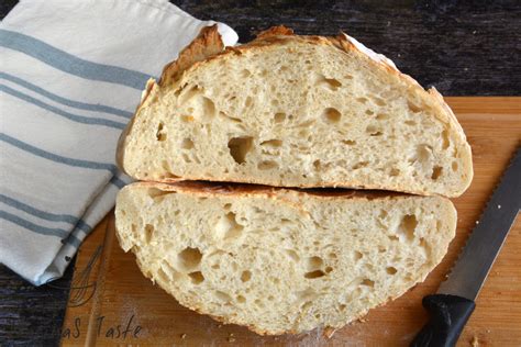 Beli Hleb S Divljim Kvascem Sourdough Marinas Taste