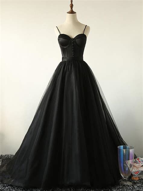 Cute Burgundy Short Chiffon Halter Prom Dresses With Beadings