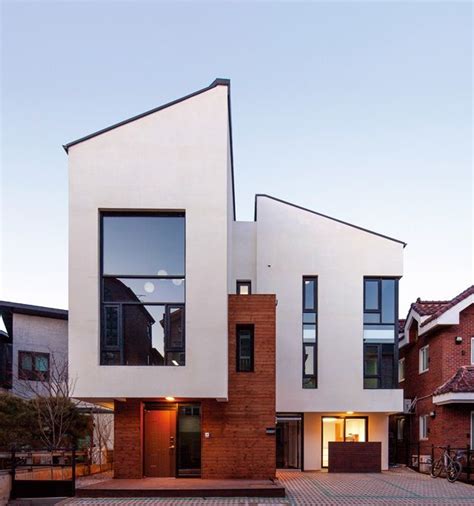 복층구조의 세 가구 주택 Coco House Conversationcollaborative Housing Facade