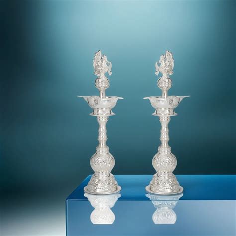 Samai Side Face Peacock Nakashi Design Arvitos