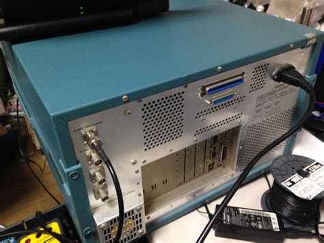 41j Blog Blog Archive Sonytektronix 3066 Dc 3ghz Realtime Spectrum