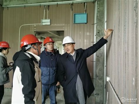 校党委副书记、校长罗鹏赴云漫湖校区调研督导项目建设情况 贵州医科大学校长办公室