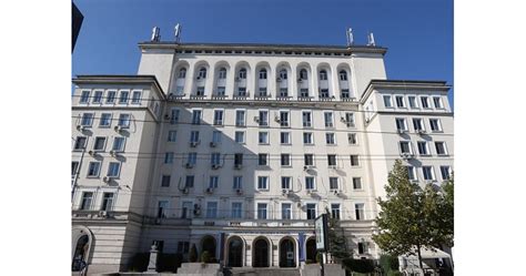 Безпрецедентно изчезнали документи от спортното министерство