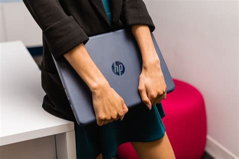 Hp Chromebook Review Does The Job But Value Is Questionable Mashable