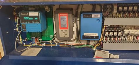 Honeywell 7800 Series Burner Sequence Controllers At Rs 5000 Chennai