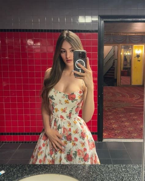 Beautifulsexy All Links On Just One Bio Page Linkr Victoria