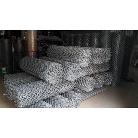 ลวดตาข่ายถัก 12 ตา 1 1 2 นิ้ว กว้าง 1 2 เมตร X ยาว 10 เมตร เหล็กชุบสังกะสี รั้วตาข่าย ประตูบ้าน