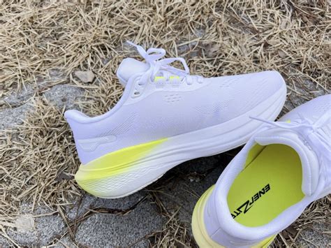 데상트 에너자이트 슈퍼 V4 데일리 여자 러닝화 추천 초보 마라톤 Ok 네이버 블로그