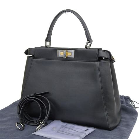 フェンディ Fendi ピーカブー レギュラー 2wayハンドバッグ ショルダーバッグ カーフスキン 黒 ブラック レディース 8bn226