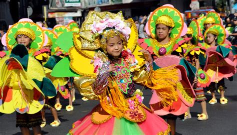 In Photos Baguios 24th Panagbenga Festival
