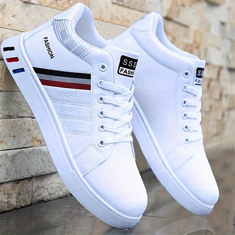 Mens Lace Up Sneakers Striped Detail Design Skate Shoes With Good Grip