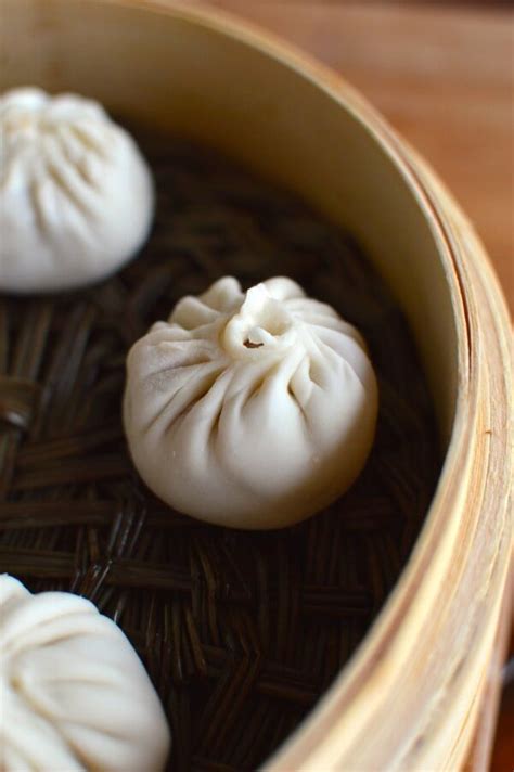 How To Make Soup Dumplings 小笼包 Xiaolongbao The Woks Of Life