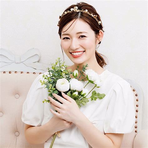 Ma126 ウェディング ヘッドドレス カチューシャ ブライダル ヘアアクセサリー 結婚式 前撮り 卒業式 カチューシャ Annan