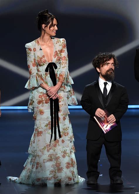 Lena Headey Fappening Sexy Cleavage 51 Photos The Fappening