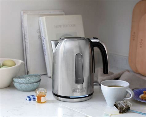 Чайник Russell Hobbs 23940-70 Velocity купить | ELMIR - цена, отзывы ...