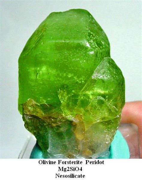 Olivine Forsterite Peridot Mg2sio4 Nesosilicate Rocks And Gems