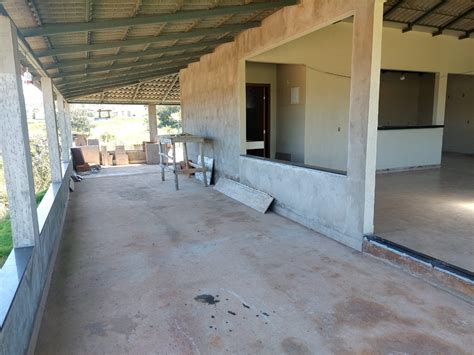 CASA NO LAGO CORUMBÁ IV ENTRANDO POR ALEXÂNIA GO CONDOMÍNIO INTERLAGOS