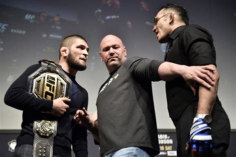Khabib Says He Ll Fight Tony Ferguson If Given UFC Location Yahoo