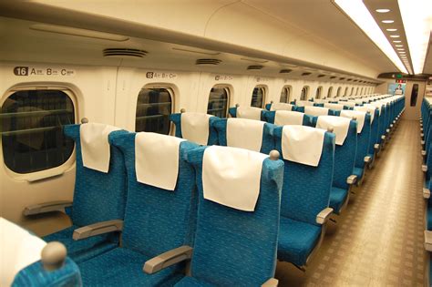 新幹線の座席02 フリー素材ドットコム