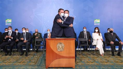 Bolsonaro Exonera Ciro Nogueira Da Casa Civil A Dois Dias Da Posse De